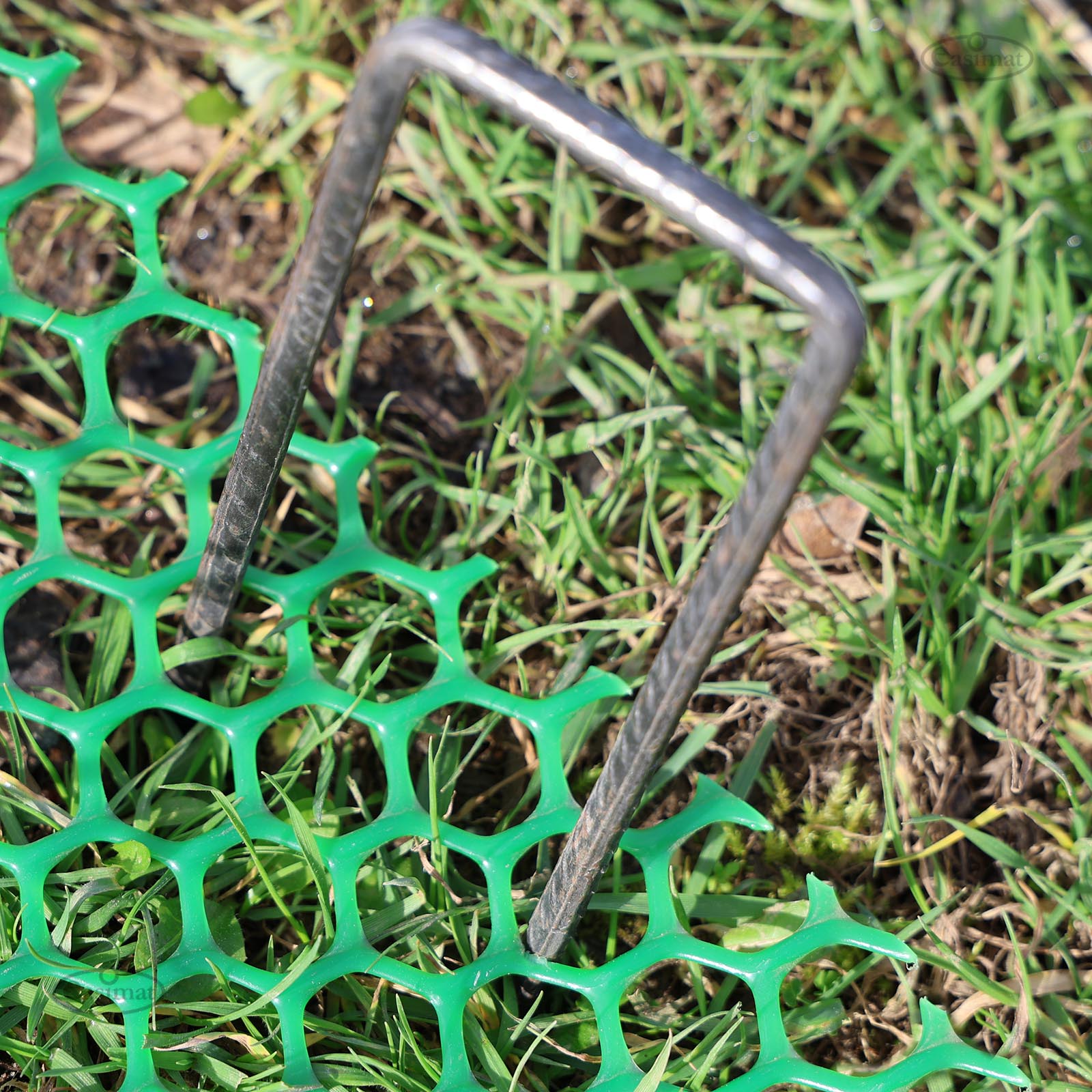 Steel U Pins for Grass Protection Mesh FED 21260 | Welcome to Actiasmat